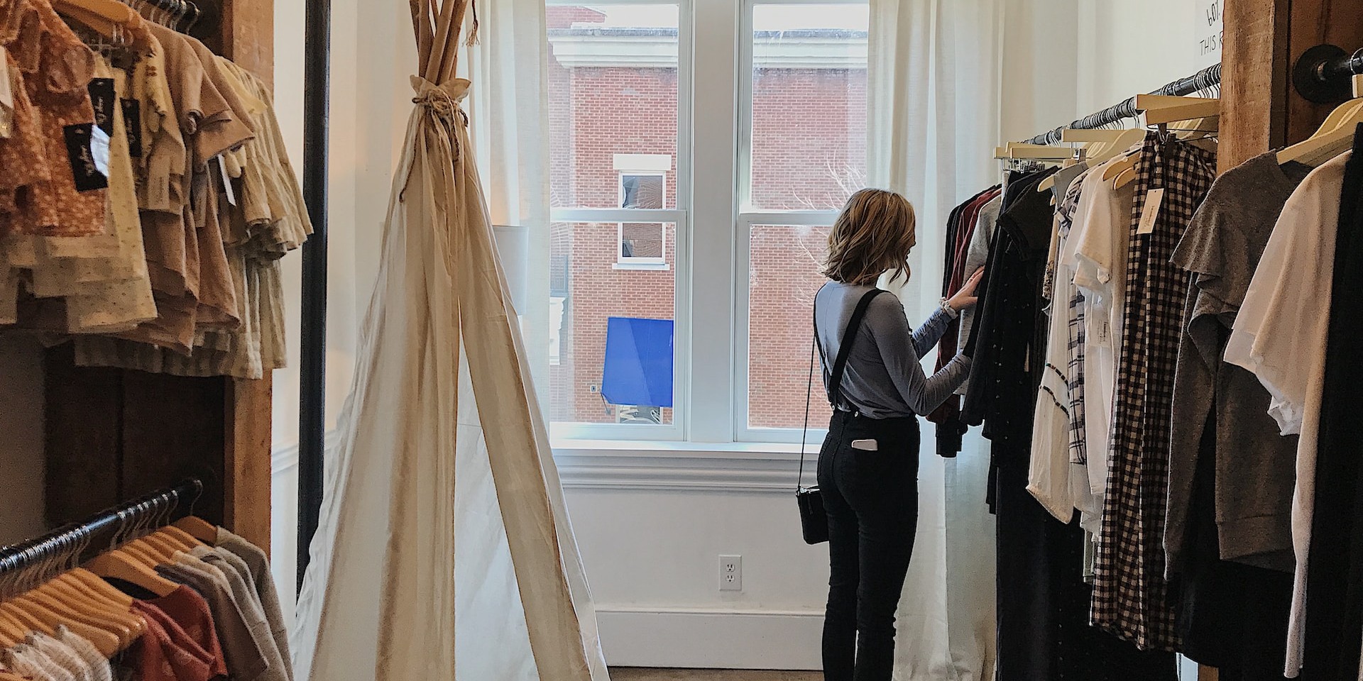 Effective Use of Security Tags and Anti-Theft Devices in Retail