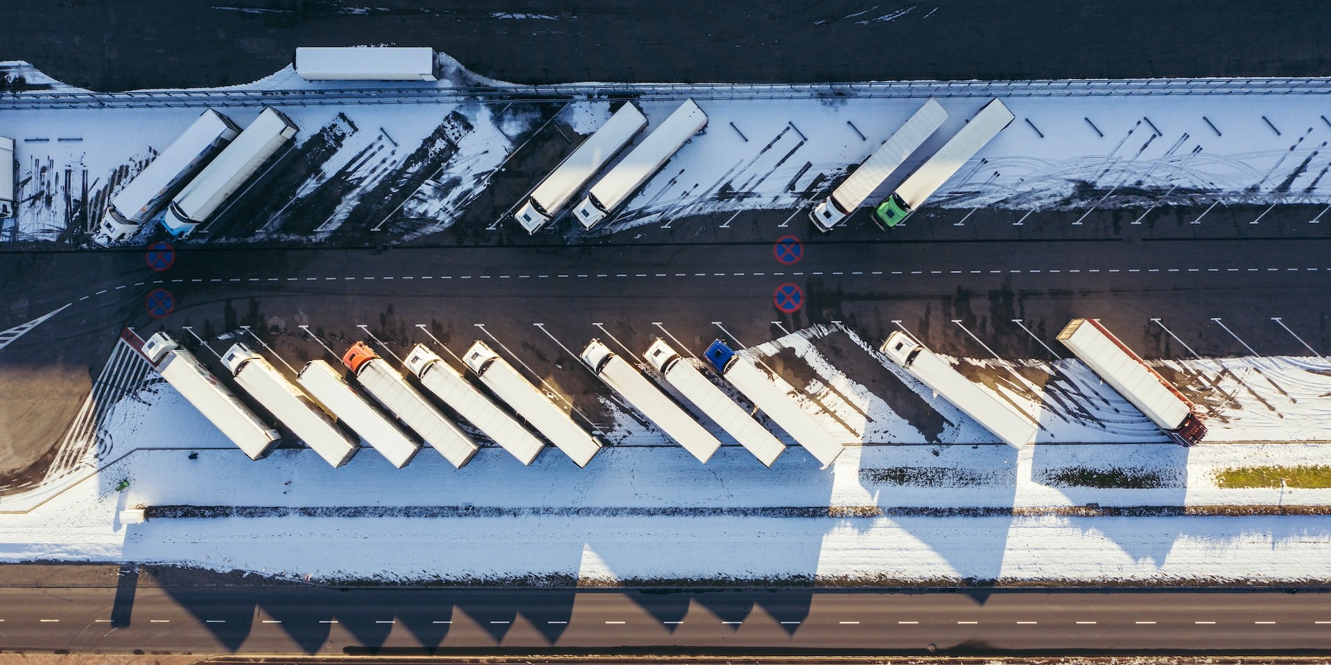 How to use lean six sigma in logistics?